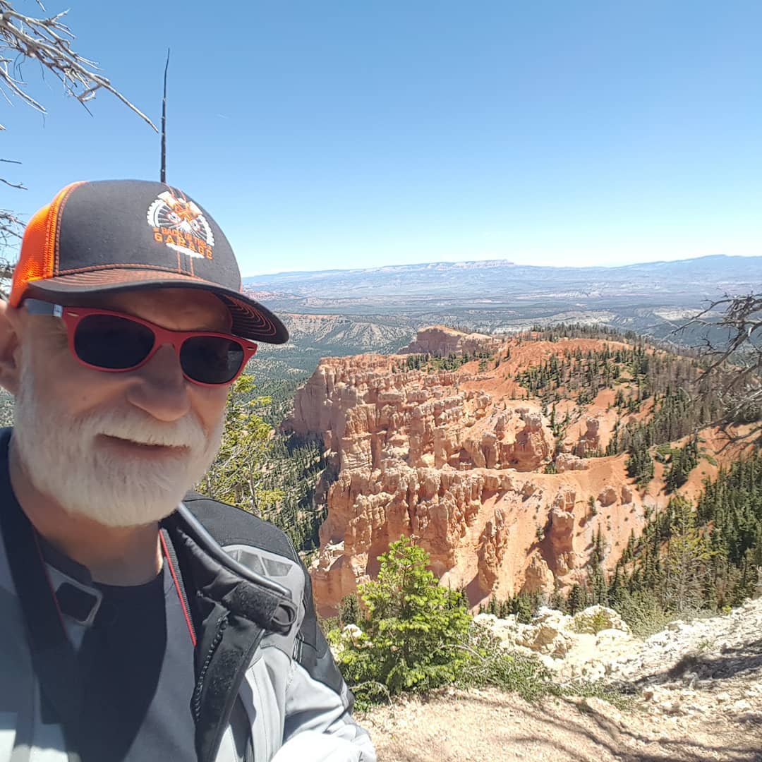 AKASO’s Meet the Cycling Heroes